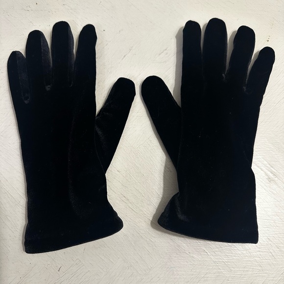 Cejon | Accessories | Cejon Velvet Gloves With Thinsulate Lining | Poshmark
